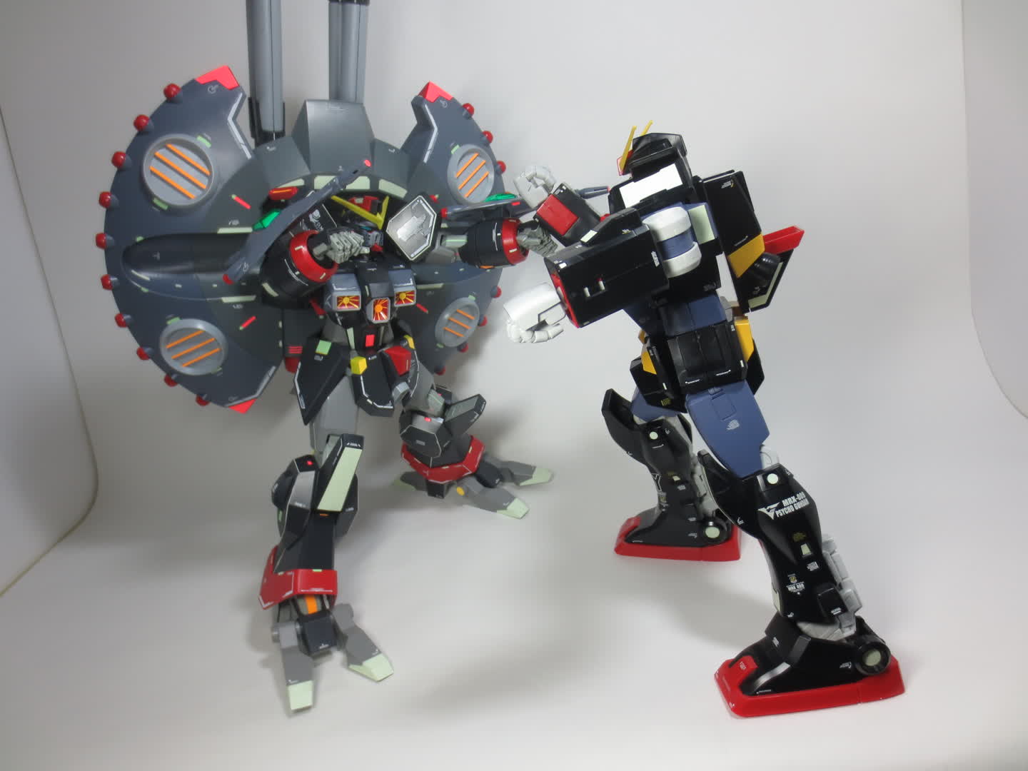 HGCE 디스트로이 건담 축광테이프 작업 완성작 마지막편 | 콜리(Colley)