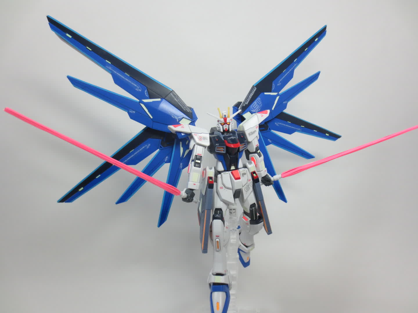 HGCE 프리덤 건담 축광테이프 작업 완성작 5편 | 콜리(Colley)