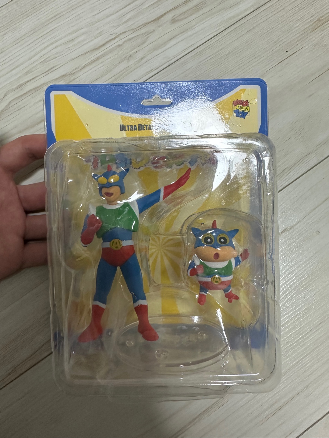 메디콤토이 짱구 엑션가면 | 콜리(Colley)