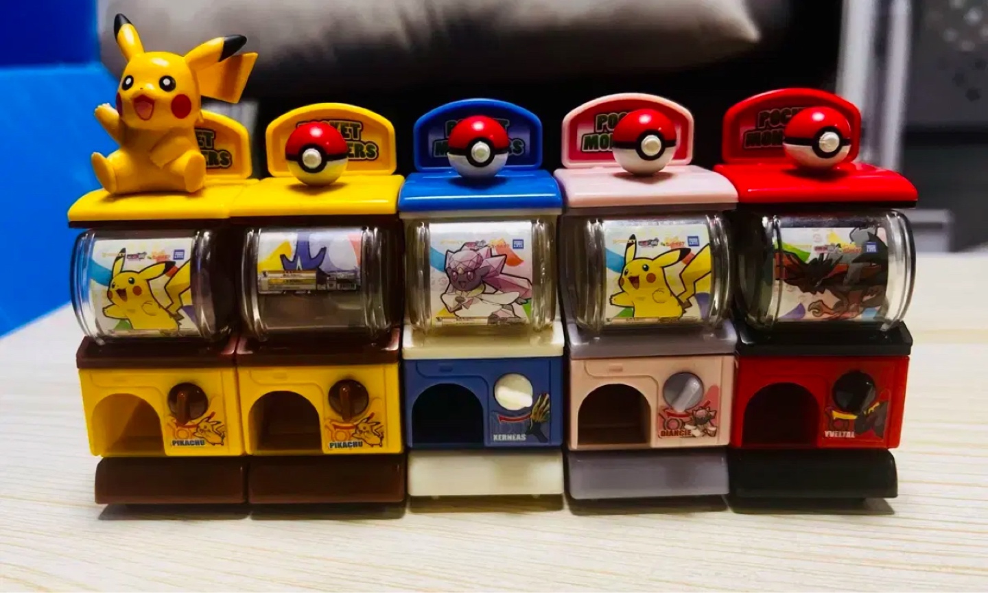 [개봉] 포켓몬스터 가챠 토이캡슐 머신 (2015) | 콜리(Colley)