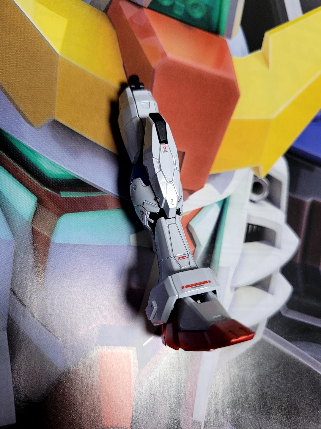 rg 데스티니 티타늄 피니쉬 조립 중 입니다 | 콜리(Colley)