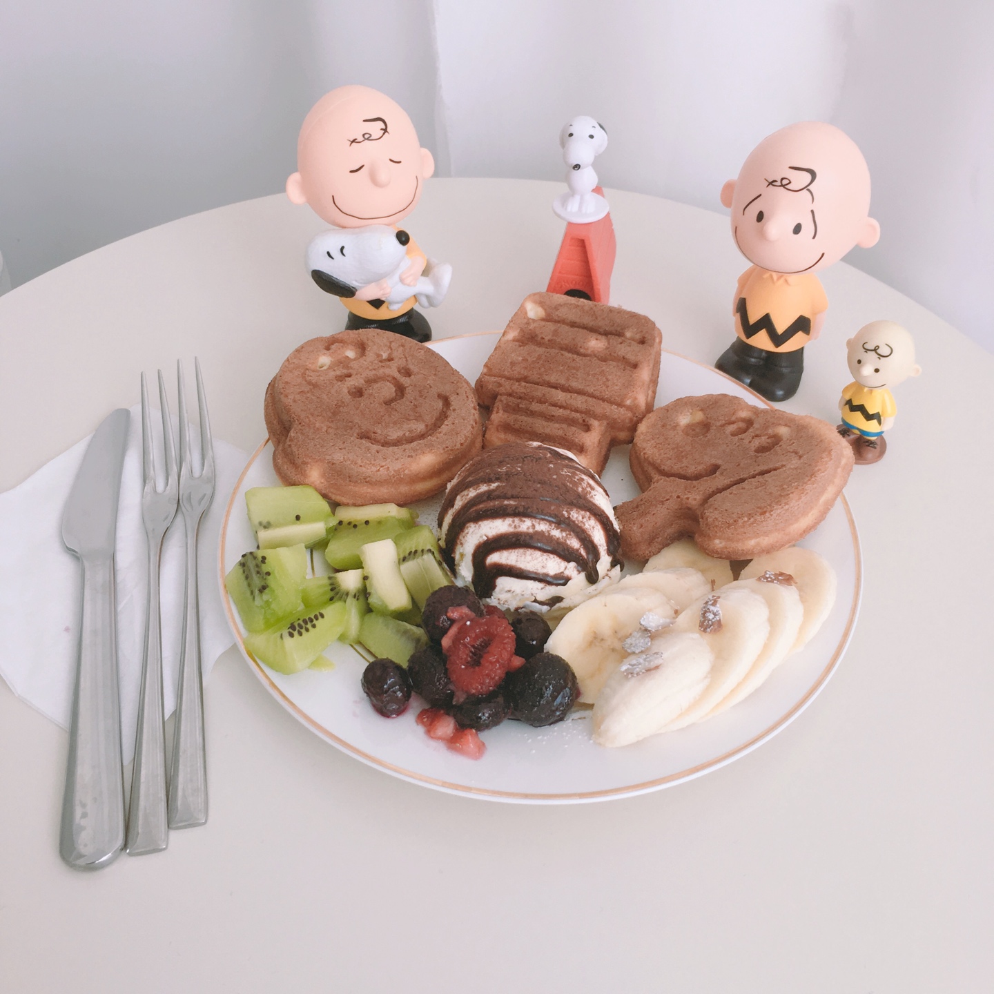 SNOOPY WAFFLE🥐🍴 | 콜리(Colley)
