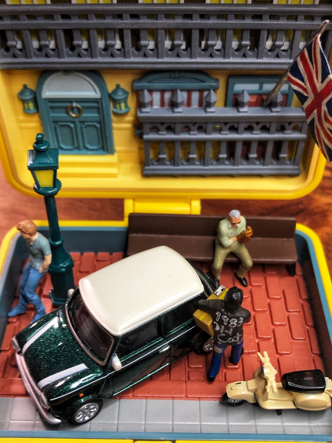 England Street | 콜리(Colley)