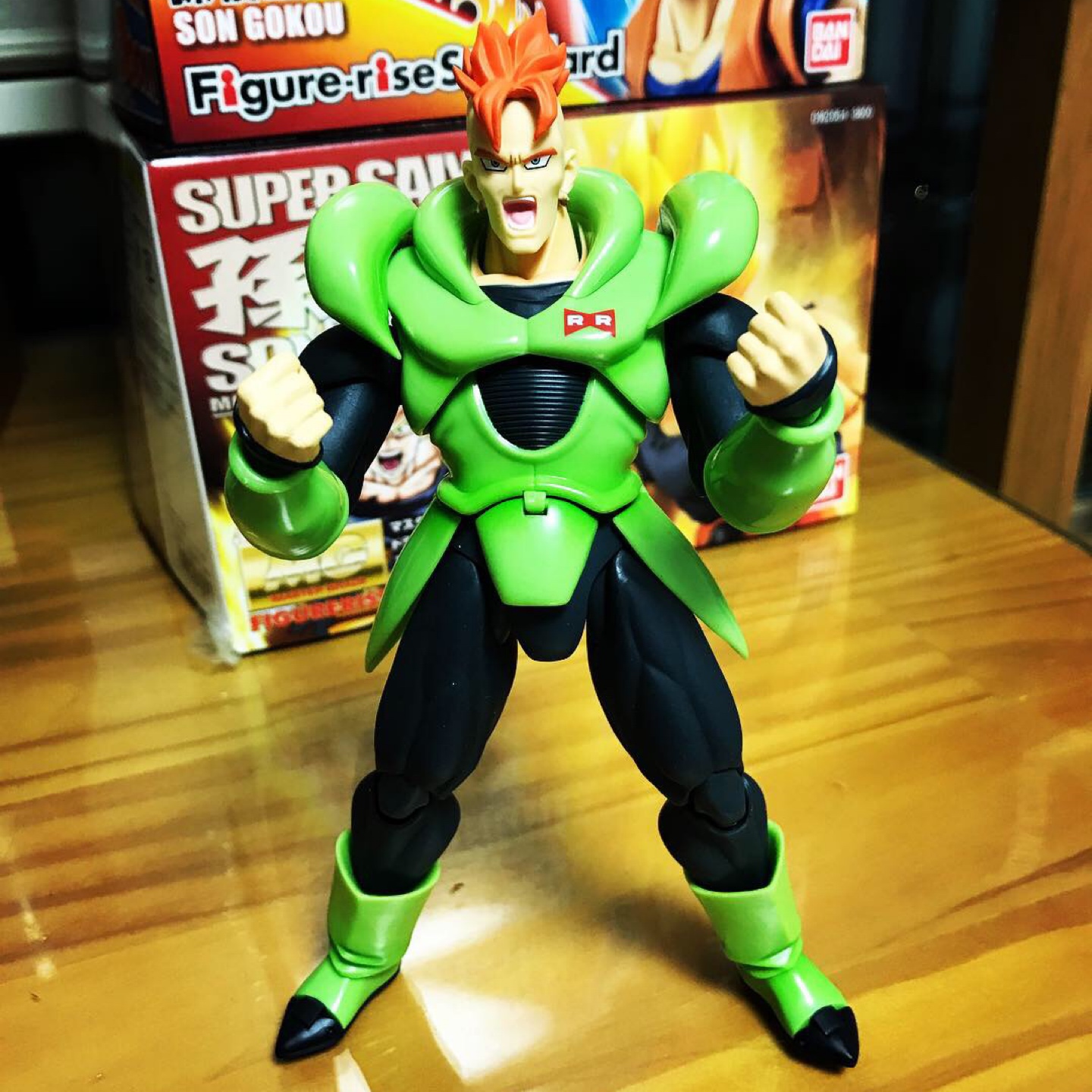 인조닝겐16크호 | 콜리(Colley)