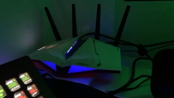 건담 공유기 LED 감상 | 콜리(Colley)