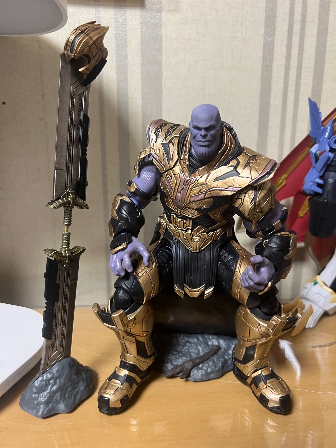 프리미엄 반다이 SHF 타노스 Ver.파이널배틀 | 콜리(Colley)