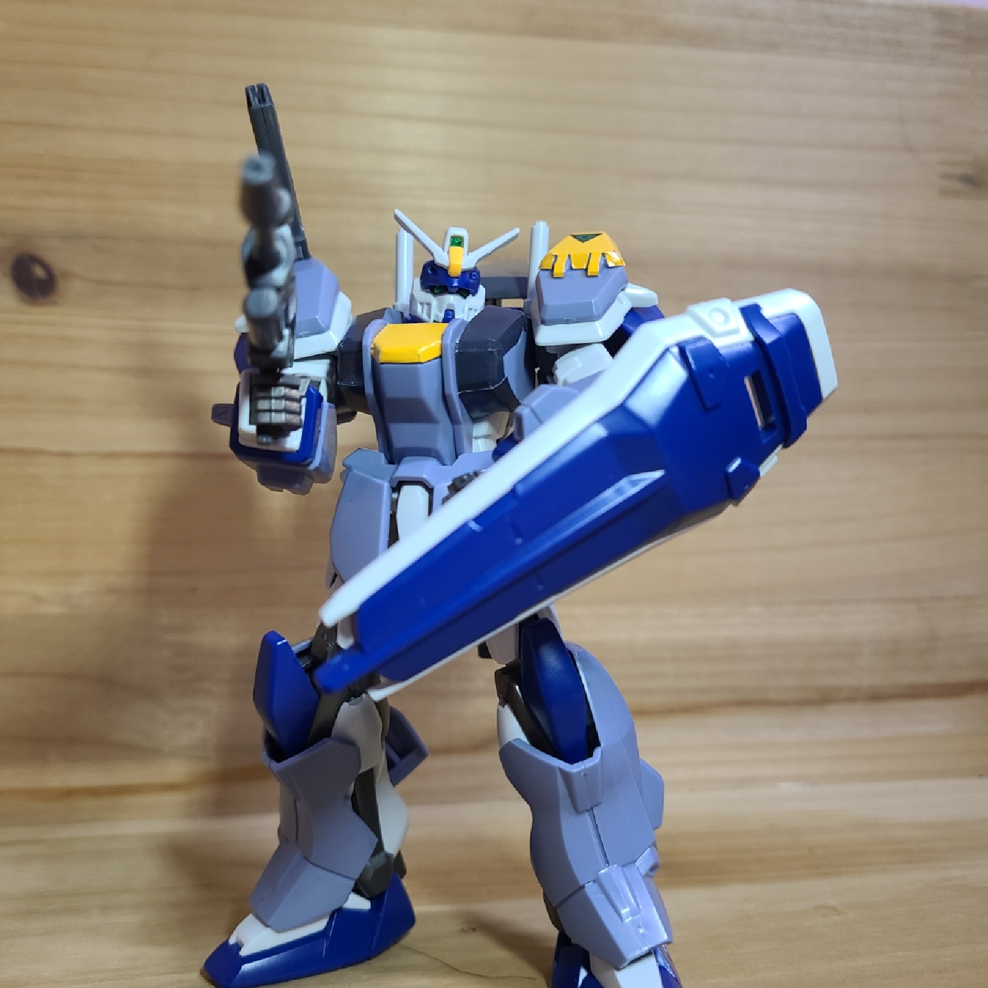 HG 듀얼 건담 어썰트 슈라우드 | 콜리(Colley)