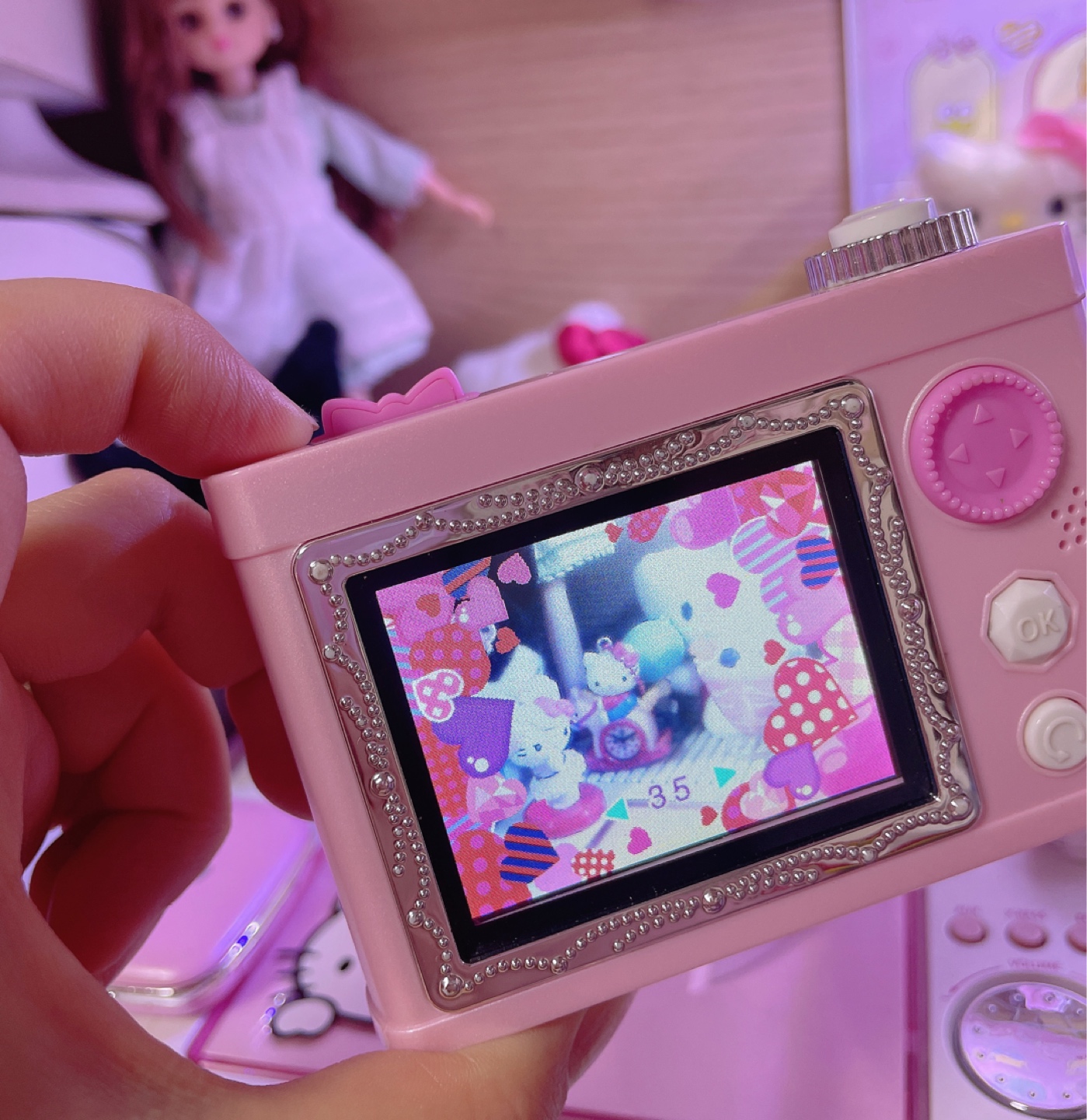 Cctv 화면같은 화질도 은근 마음에들어요 크크♥️ | 콜리(Colley)