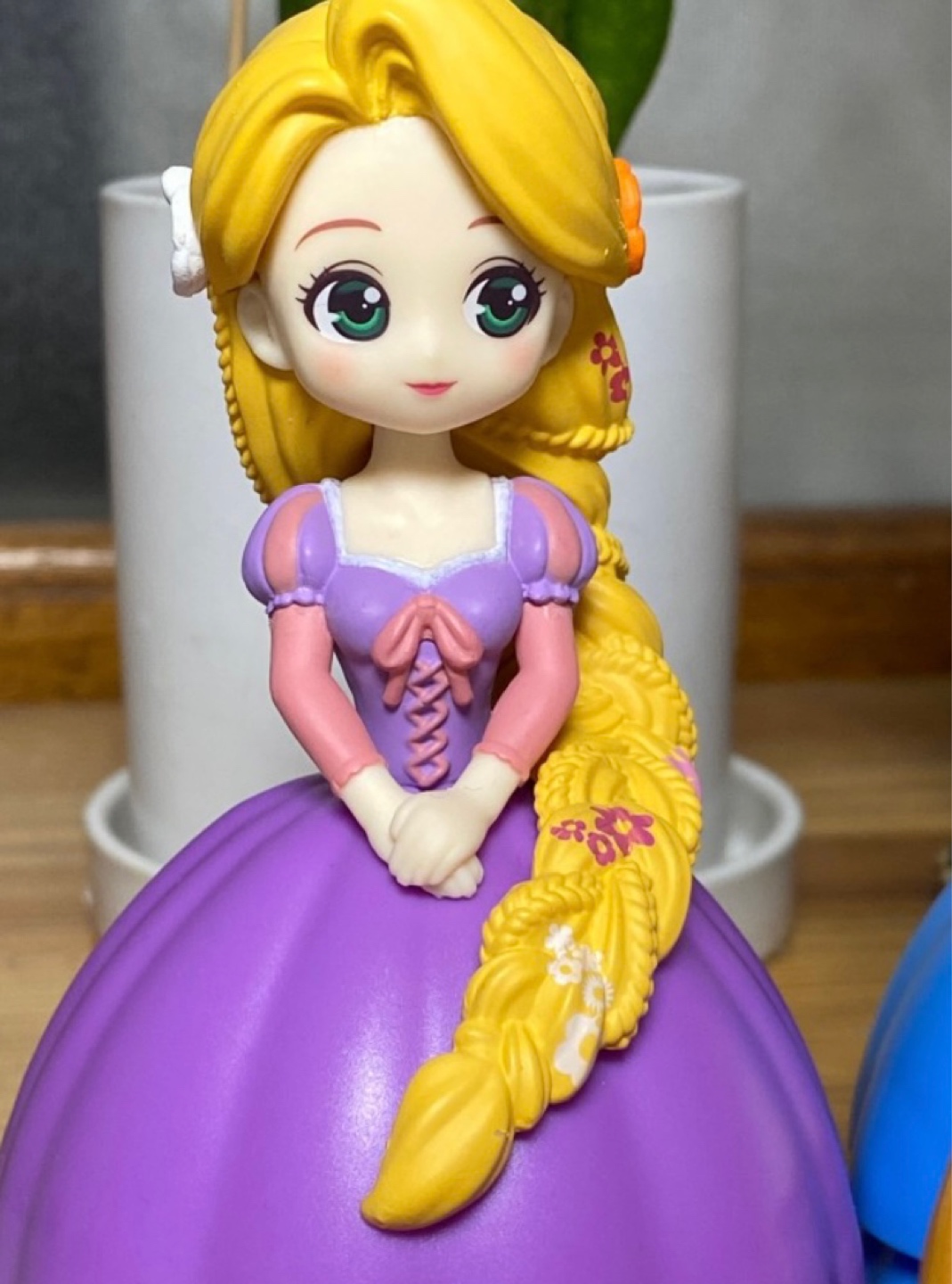 카푸캬라 라푼젤 | 콜리(Colley)