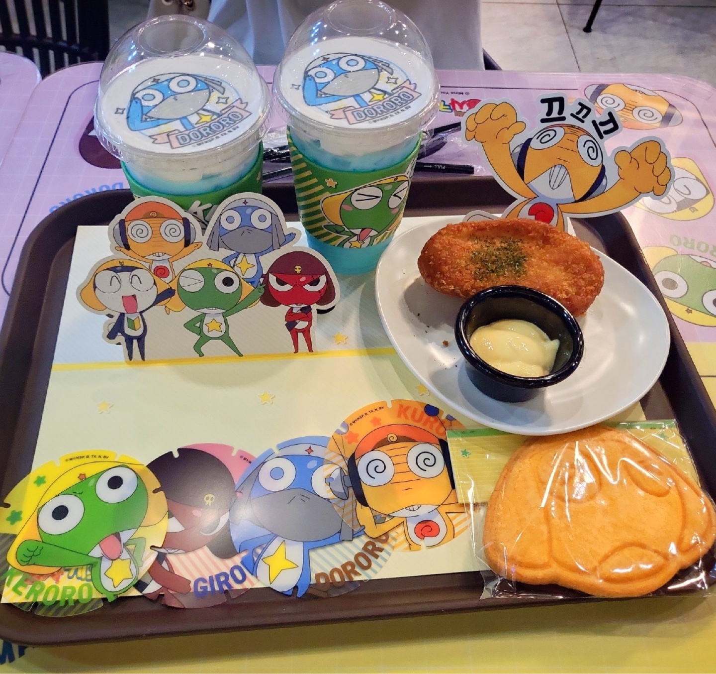 ‼️용산 아이파크몰에 케로로 카페가 있어서 다녀왔어요‼️ | 콜리(Colley)