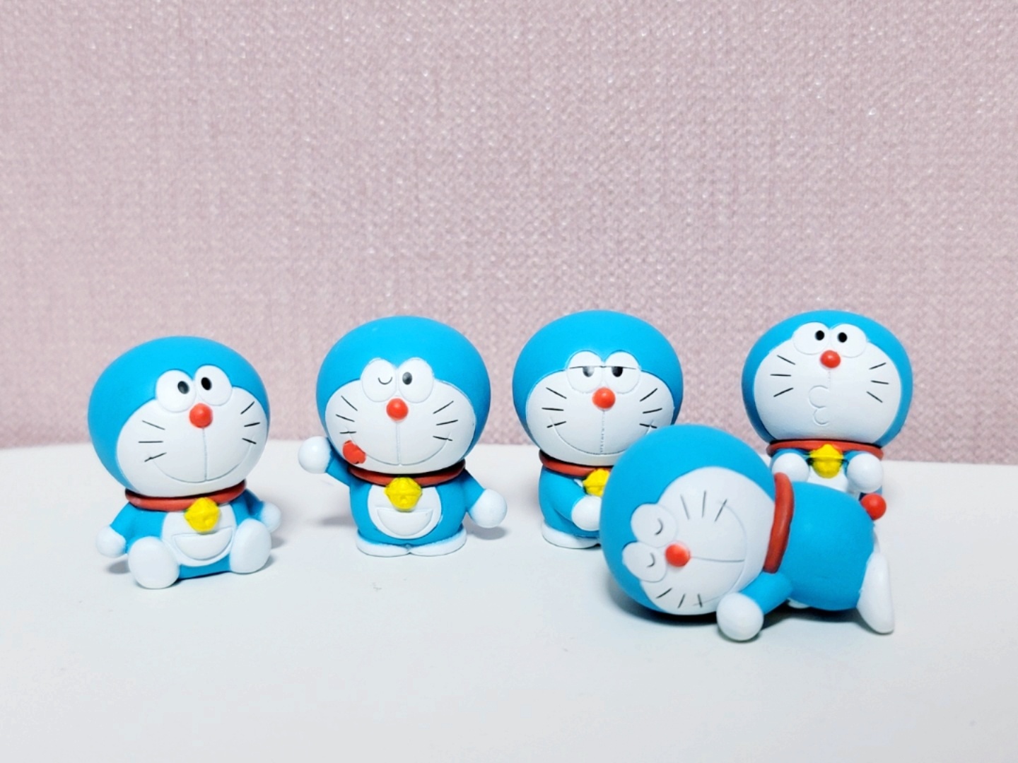 귀여운 표정에 도라에몽 가챠 피규어 5종입니당 ㅎㅎ | 콜리(Colley)