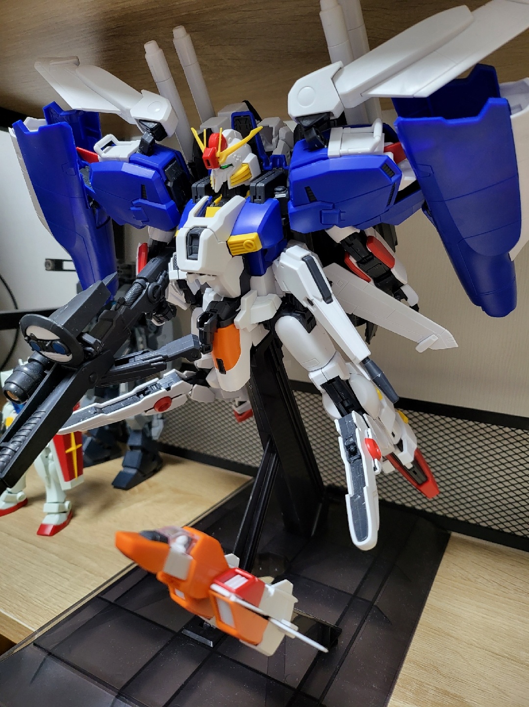 건담 센티넬의 주역 기체 EX-S 건담입니다! 카토키 하지메의 천제적인 디자인으로 | 콜리(Colley)