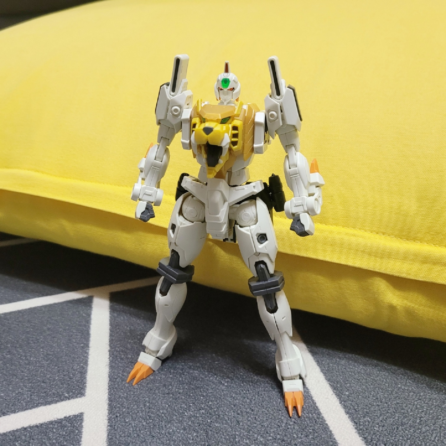 RG 가이가 | 콜리(Colley)