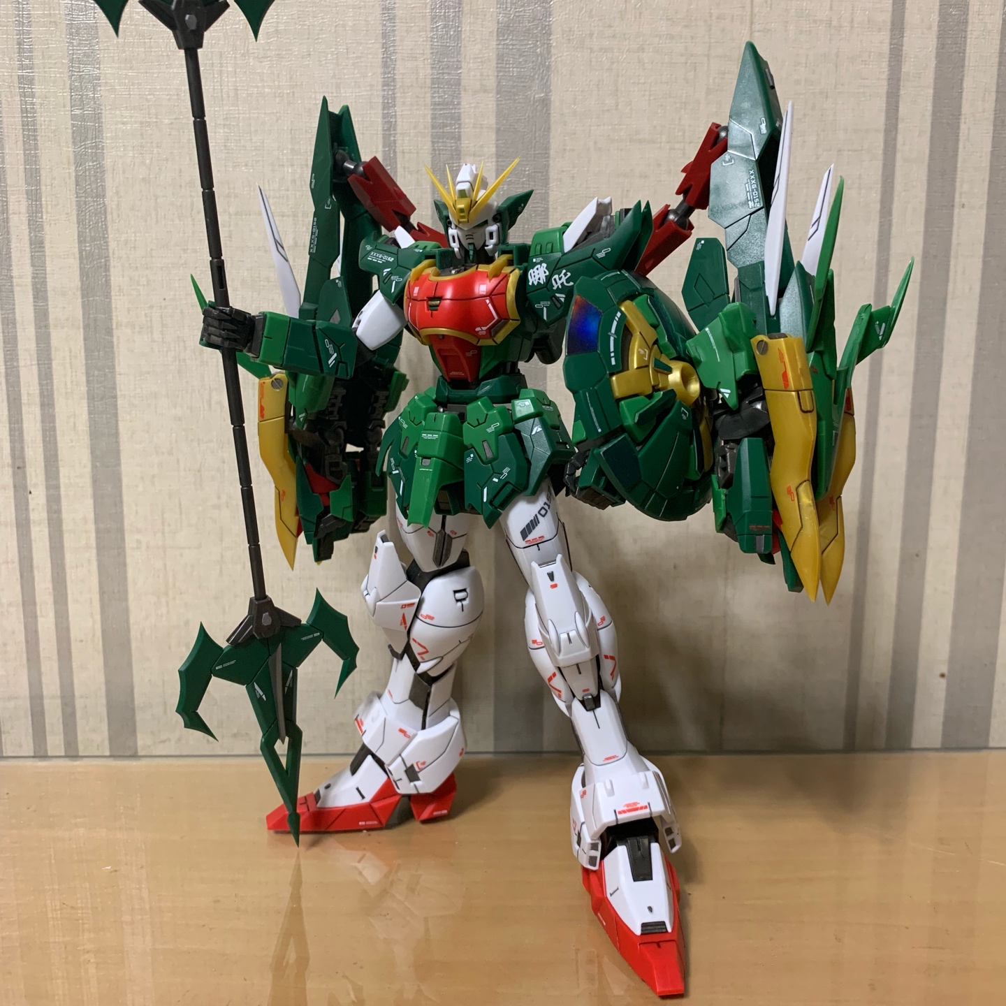 슈퍼노바 1/100 알트론 | 콜리(Colley)