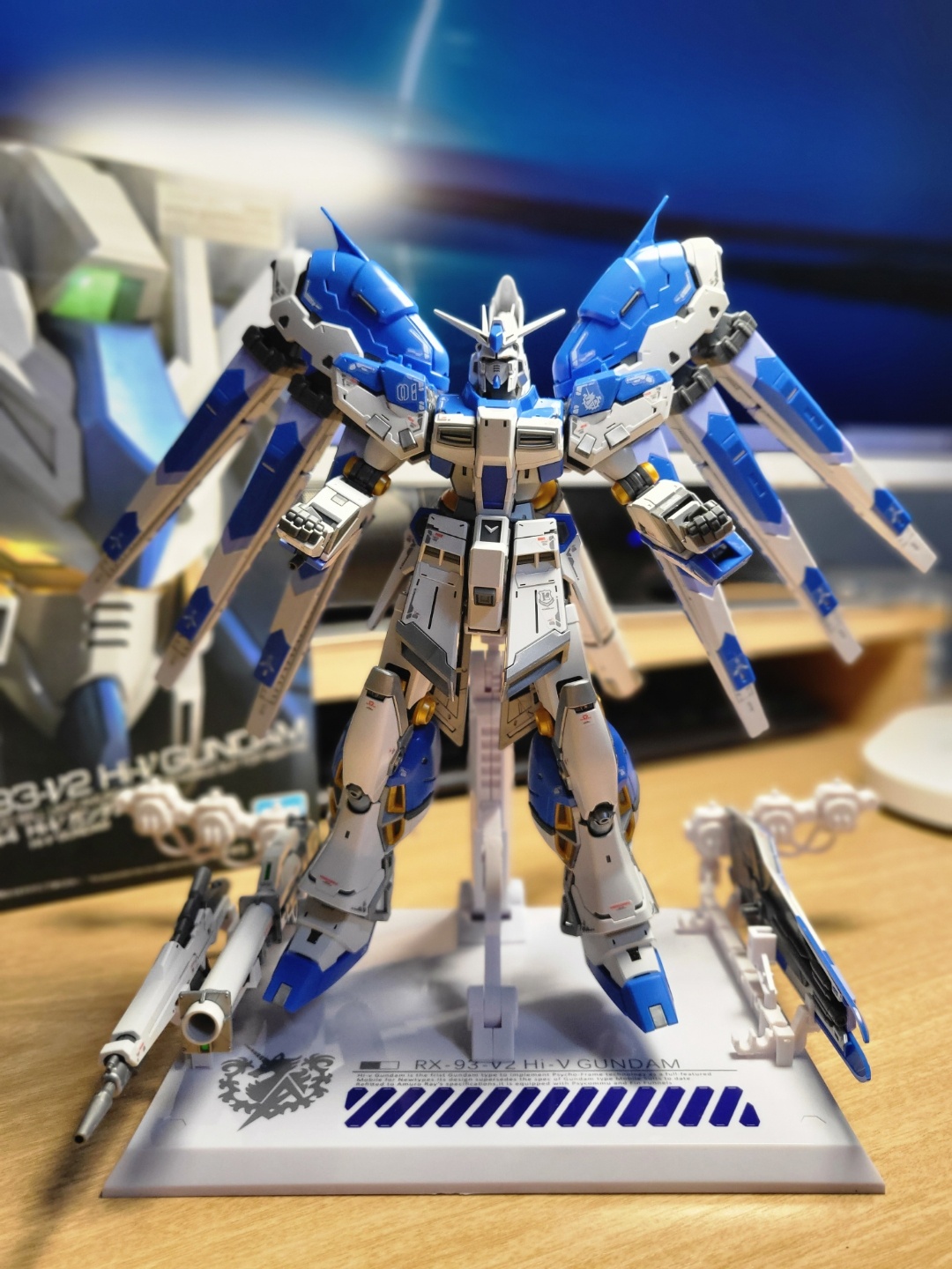 사실 RG는 MG에 비해 사이즈가 작아서 | 콜리(Colley)