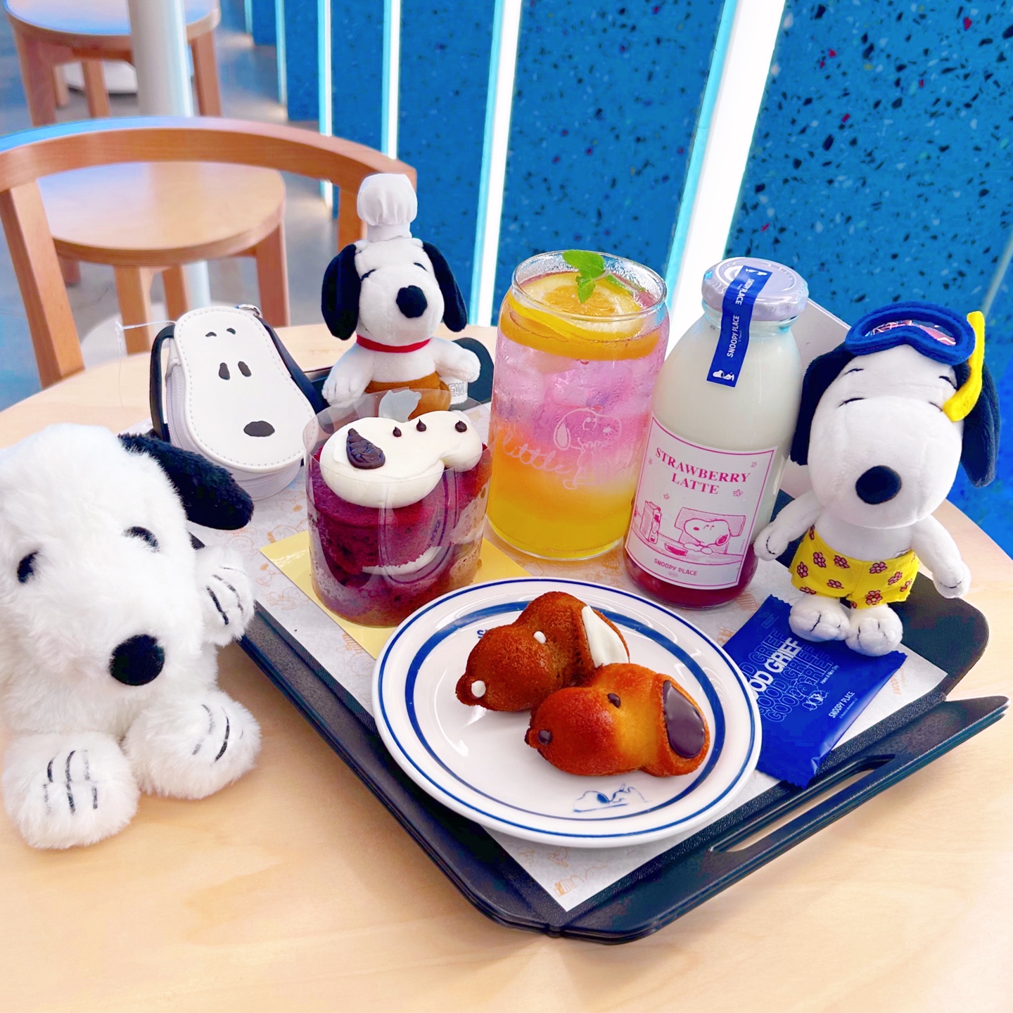 [PEANUTS] SNOOPY PLACE (in BUSAN) | 콜리(Colley)