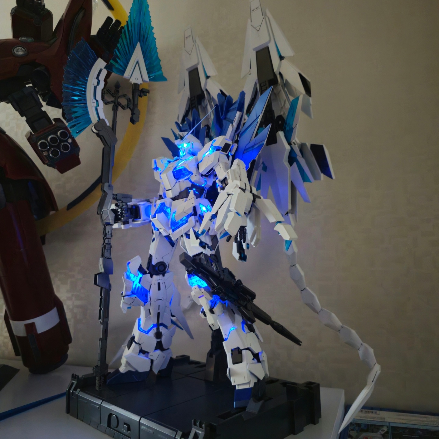 PG 유니콘 건담 퍼펙티빌리티 + LED | 콜리(Colley)