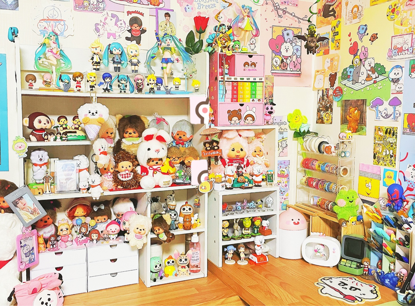 왓츠온마이데스크 😜 | 콜리(Colley)