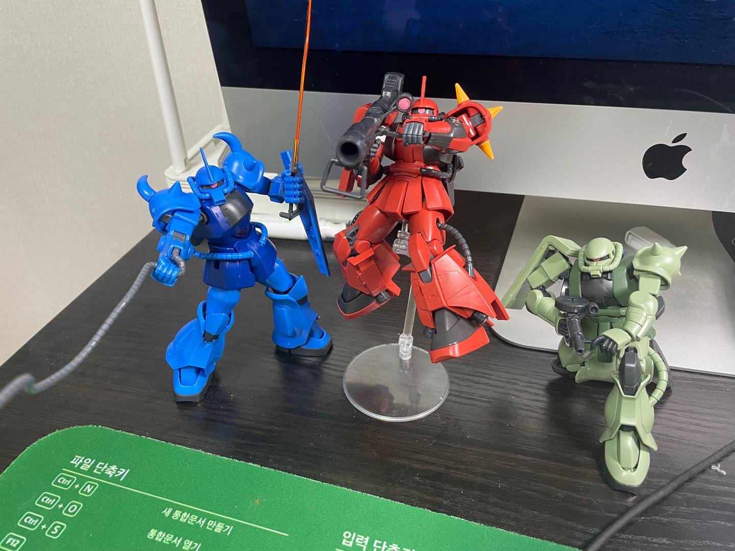 HG 자쿠 2와 구프 | 콜리(Colley)