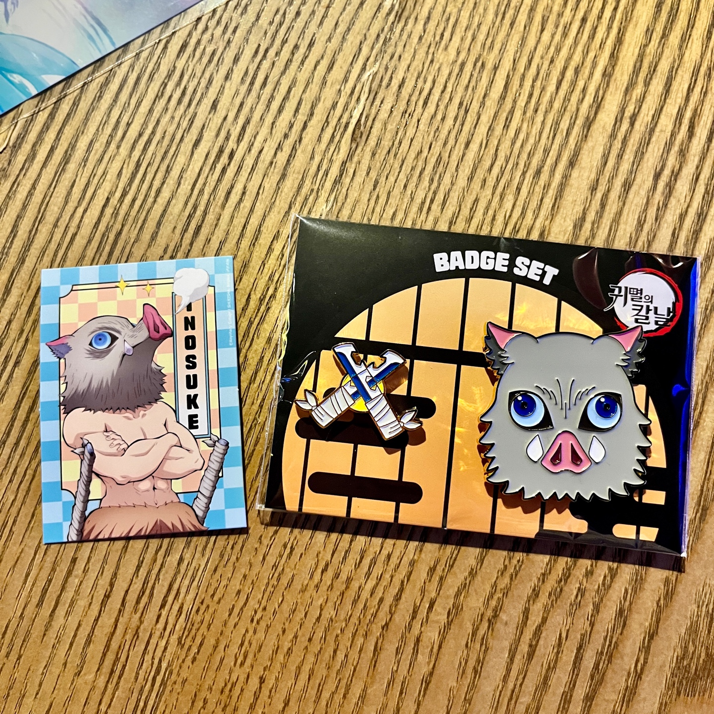 CGV에서 귀멸의칼날 랜덤 뱃지 판매중이에요 | 콜리(Colley)