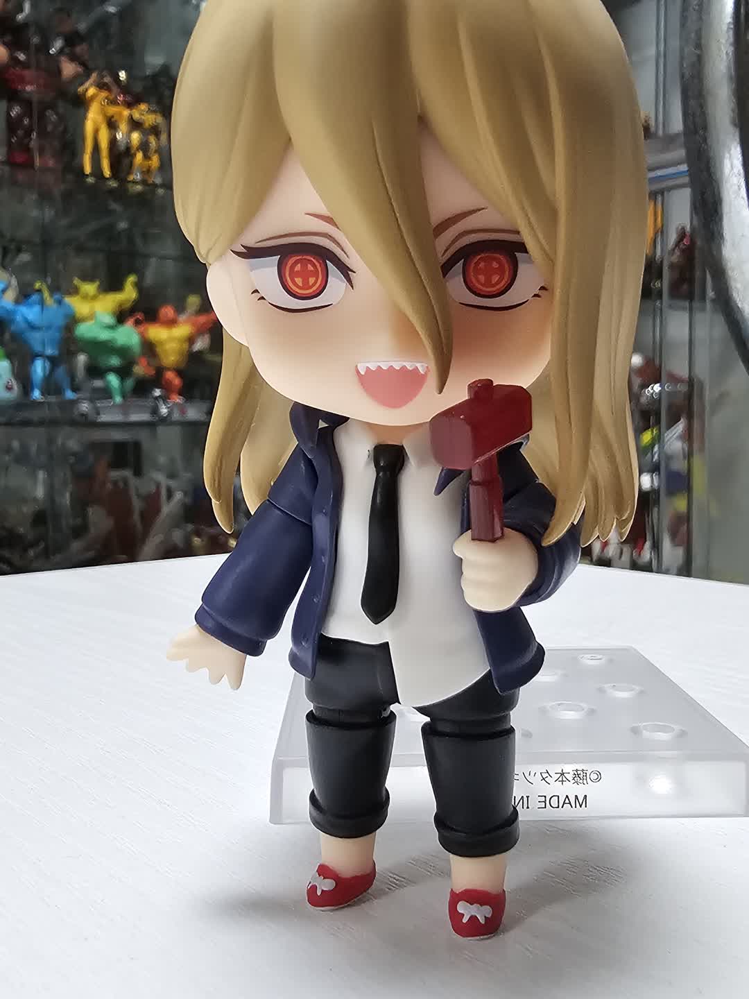 체인소맨 파워 | 콜리(Colley)