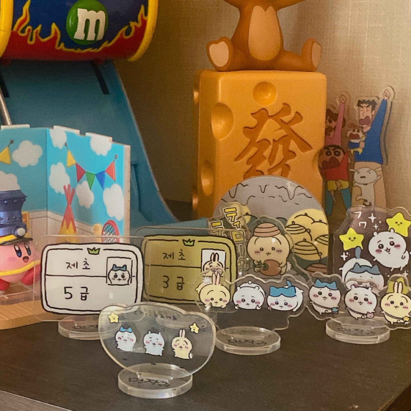 빠지면 섭하지이 | 콜리(Colley)