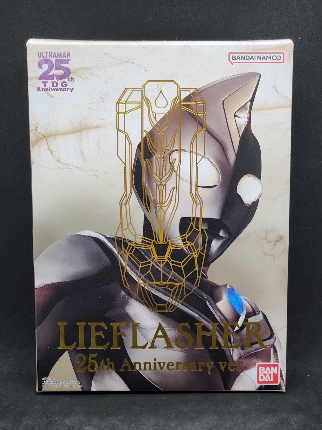 울트라맨 다이나 25주년 리플렛셔 | 콜리(Colley)