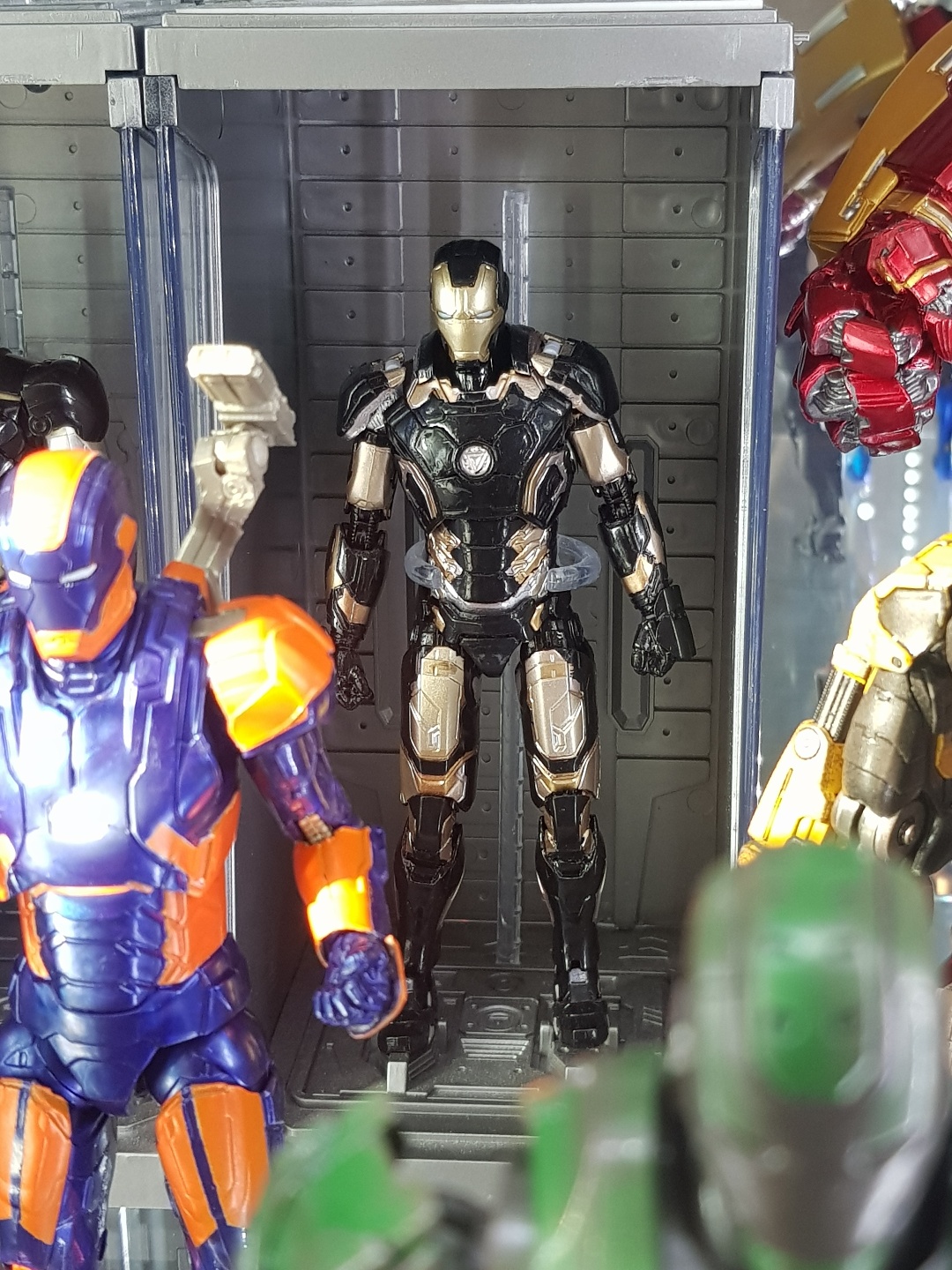 아이언맨 마크43 ver.블랙 | 콜리(Colley)