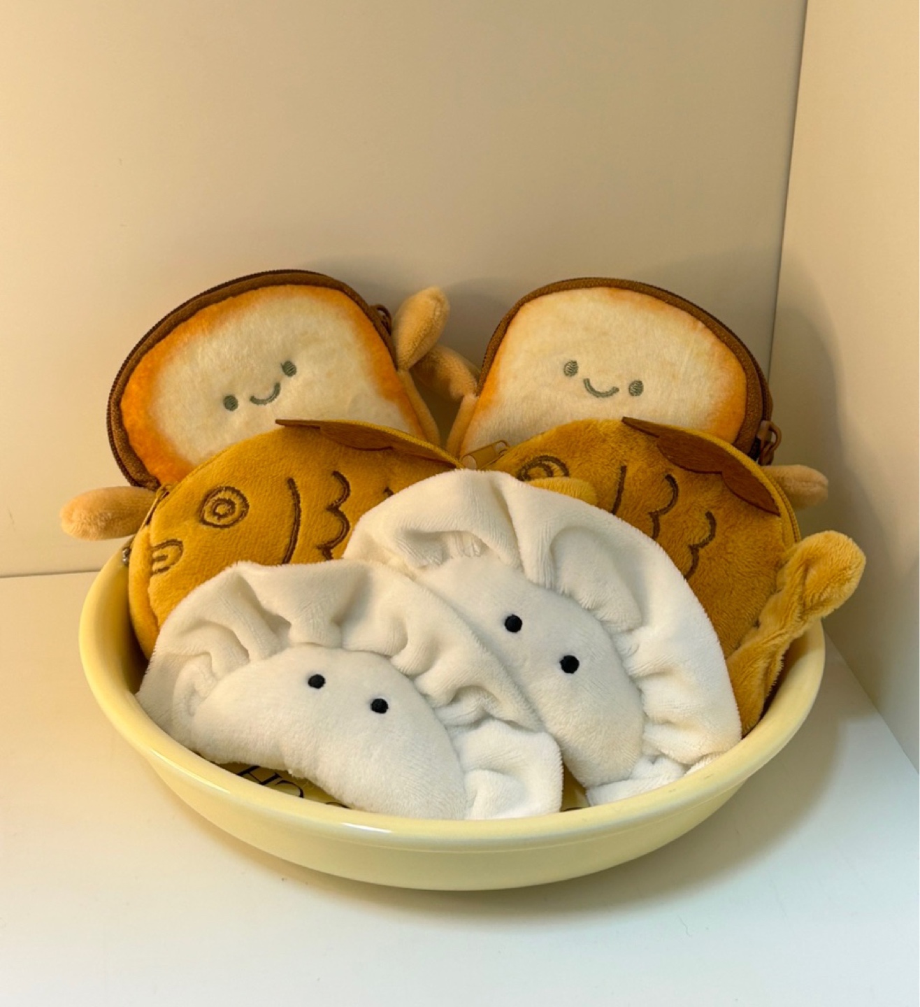 식빵 미니 파우치,붕어빵 파우치,만두 키링 | 콜리(Colley)